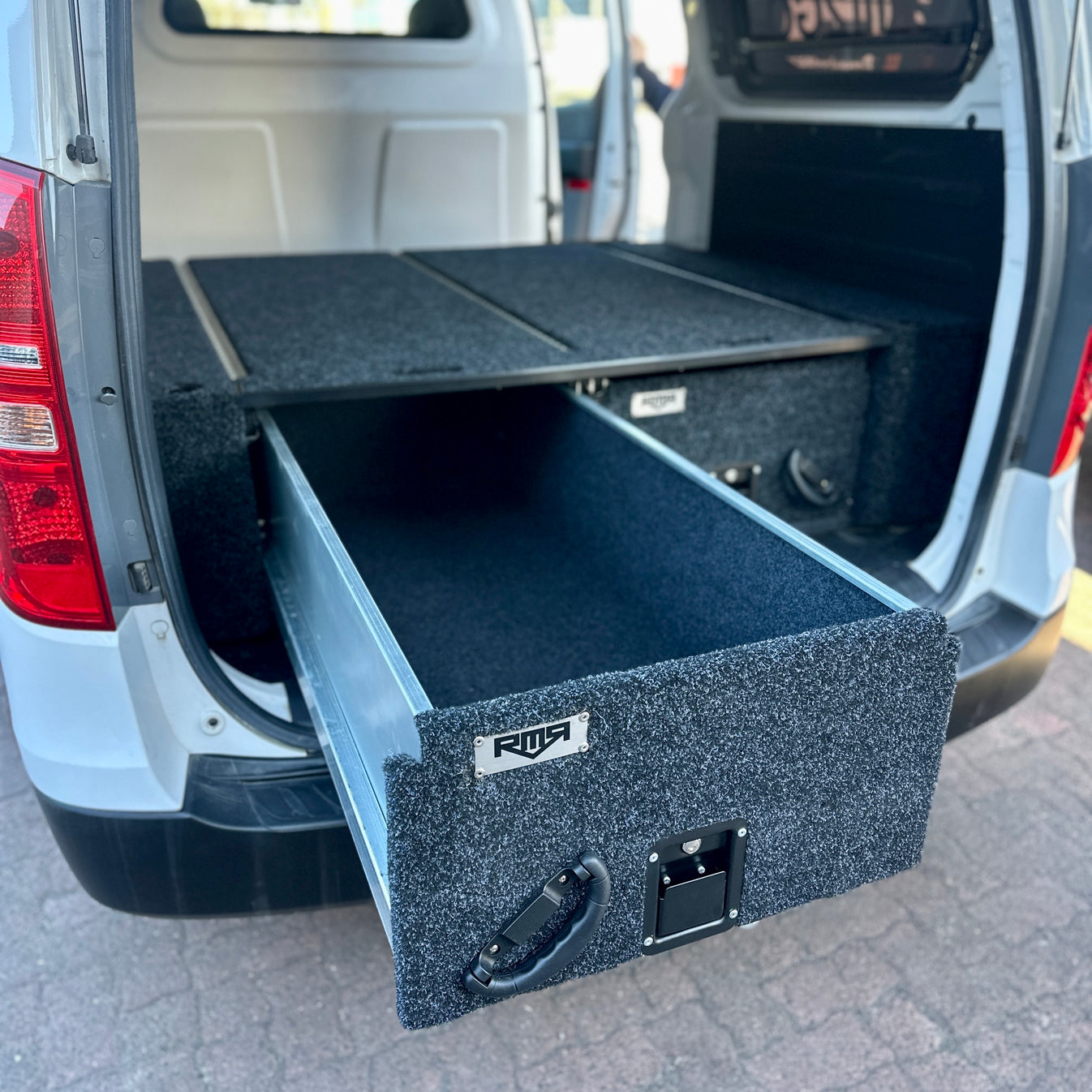 RMR Wide Van Drawers with Top Slide 1300mm x 1100mm – 4WD Warehouse