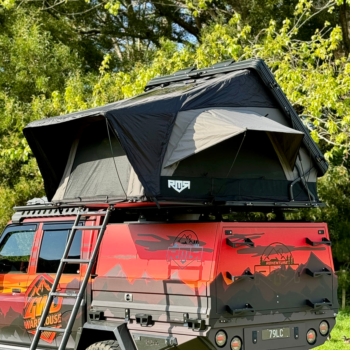 RMR Cantilever Aluminum Hardshell Roof Top Tent - Annex Fly Included P ...